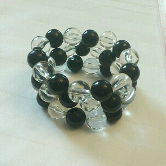 Jewelry | Clear Black Beaded Layered Stretch Bracelet | Poshmark